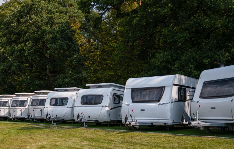 Home - Oak View Holiday Park - Campsite in Kent - Tents, Caravans ...